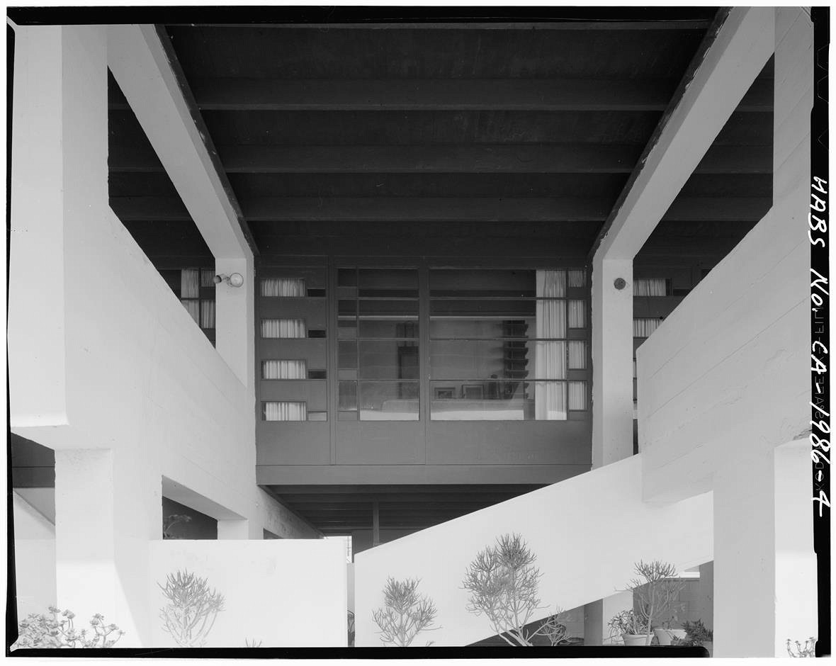 Alan Stanton on Lovell Beach House | Stanton Williams